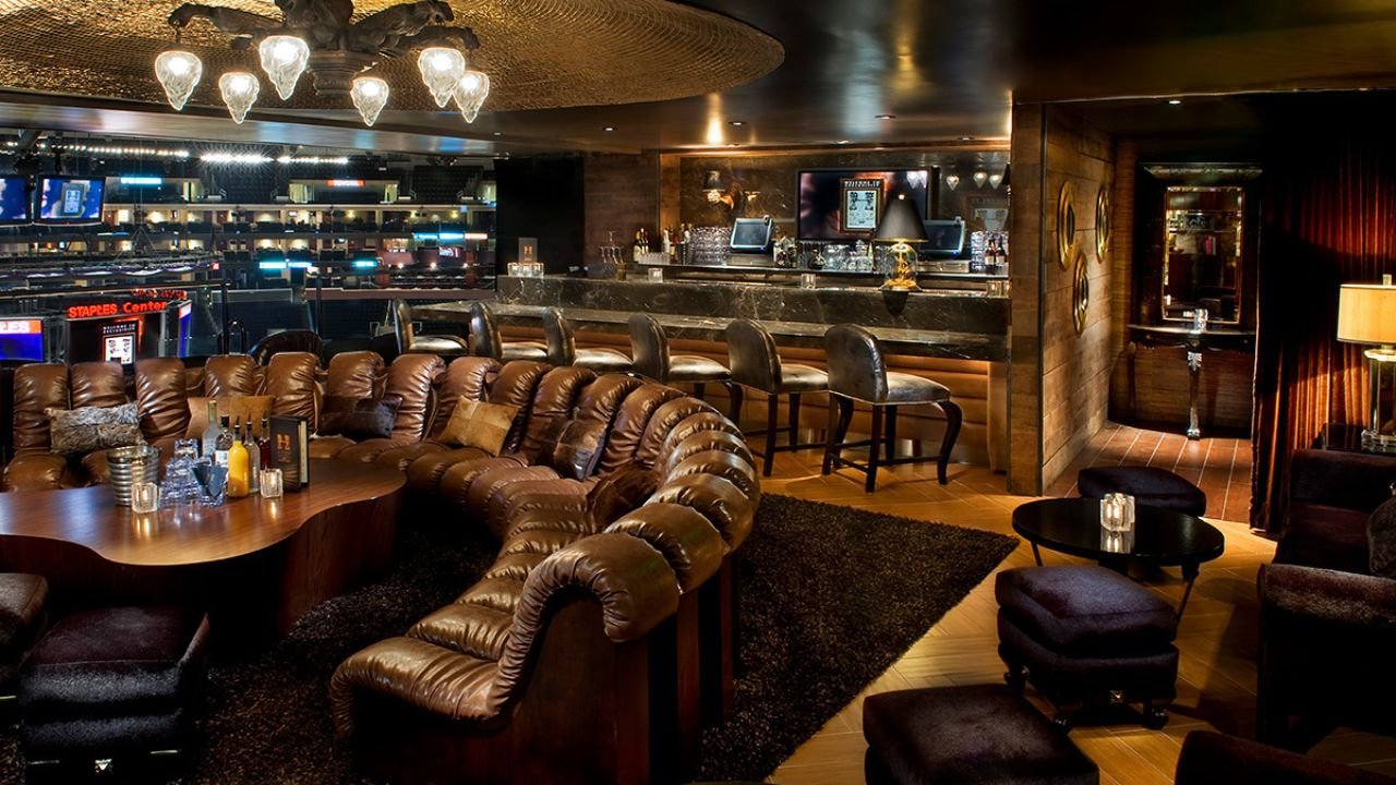 10 Most Luxurious Stadium Suites in the World. - SeatGraph
